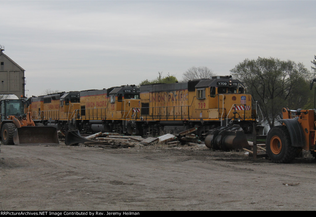 UPY 709 & others (17)